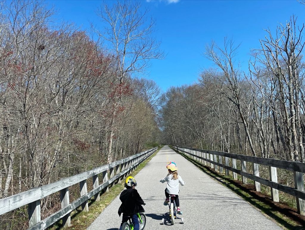 South County Bike Path - Activities in New England for Young Kids